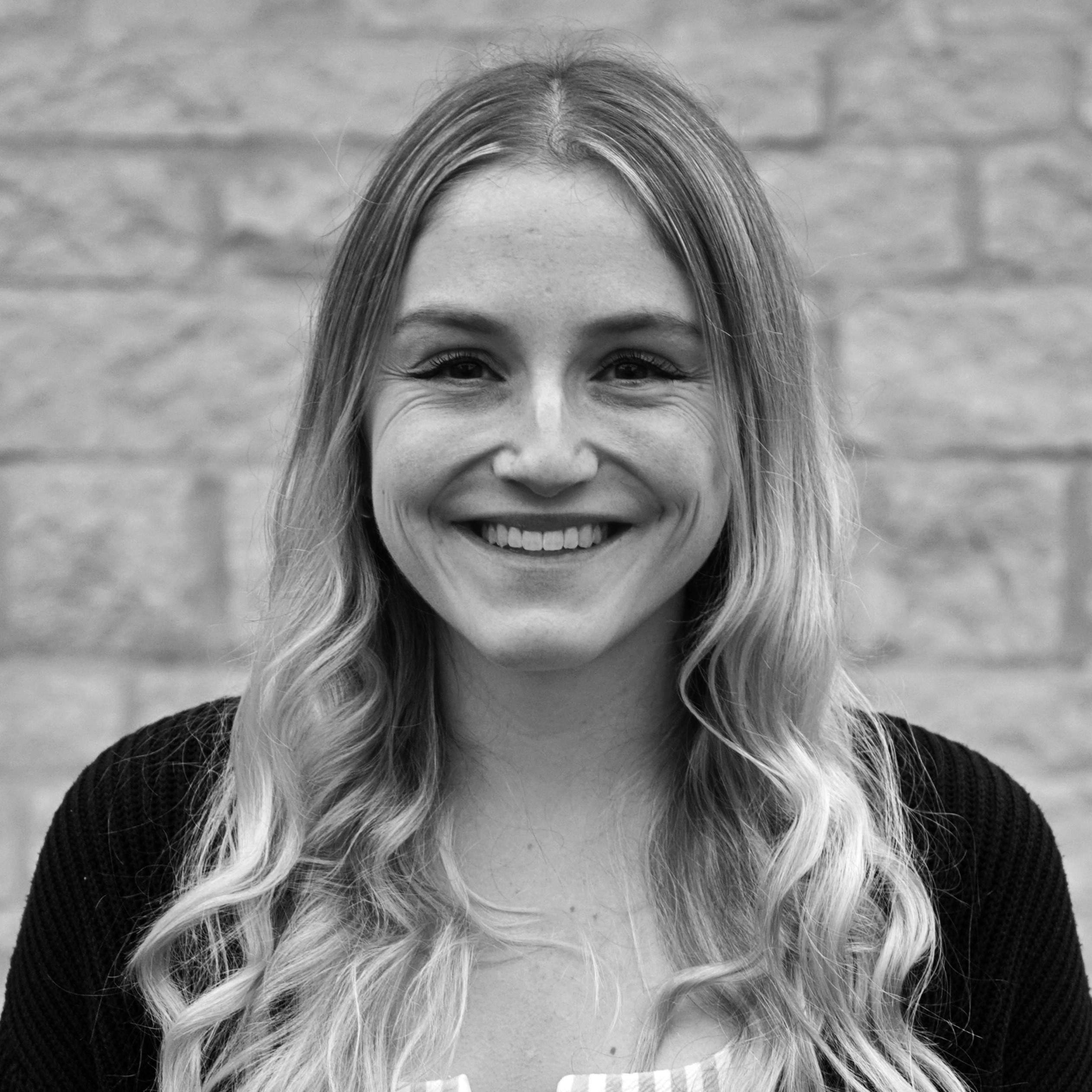 Dr Lois Player - CAST