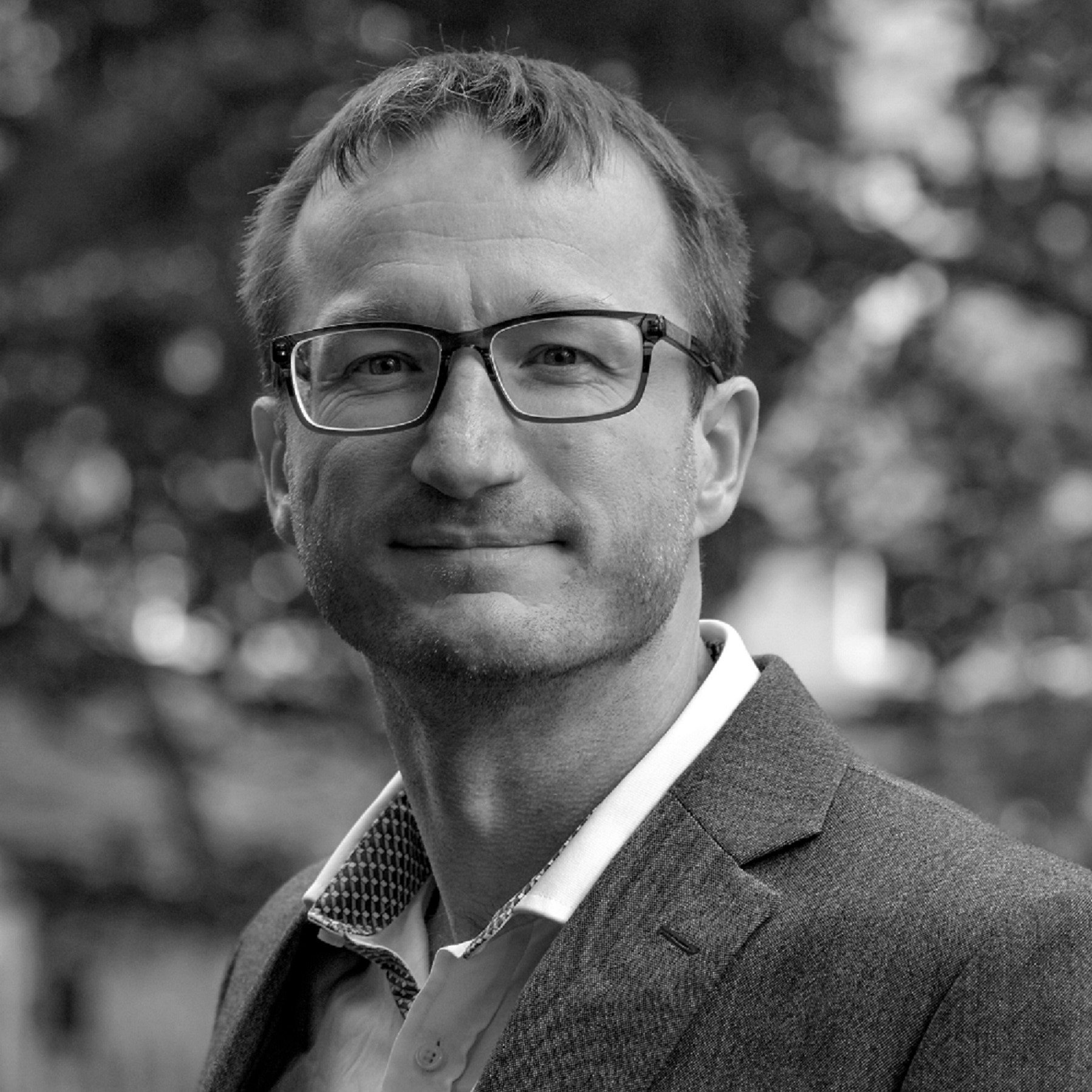 Dr Mark Wilson - CAST